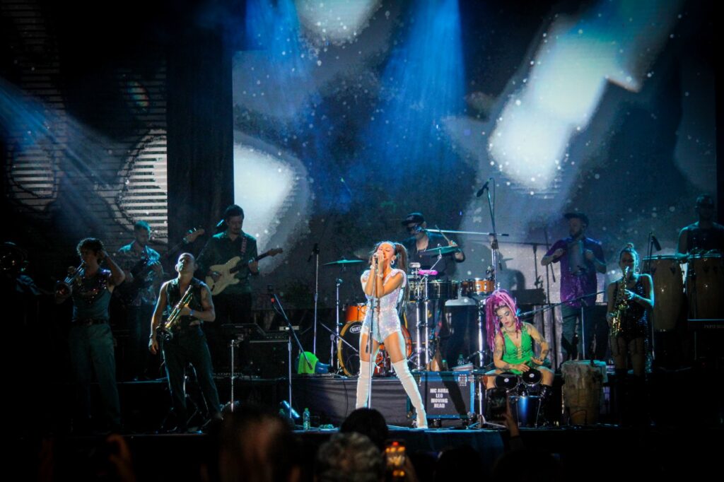 El Indio Rojas, La Delio Valdez y Los Núñez hicieron vibrar la costanera - Frontera Digital